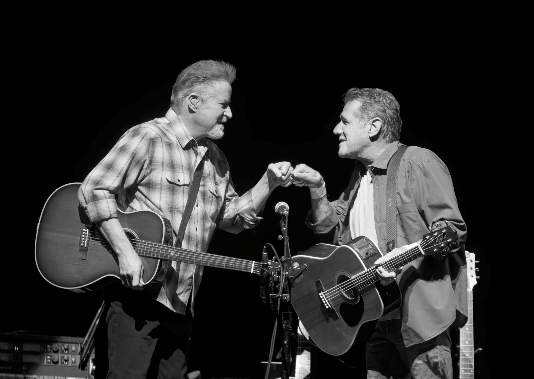 Raising a Hand for Rett – Music Greats Supporting Rett Syndrome