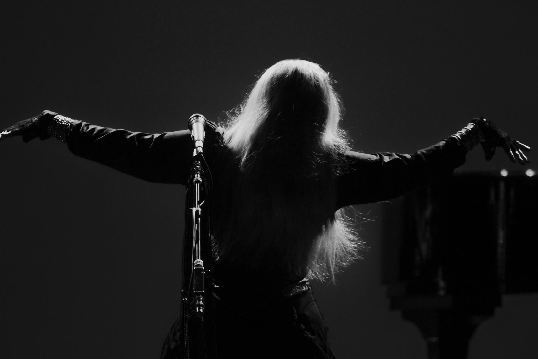 Raising a Hand for Rett – Music Greats Supporting Rett Syndrome